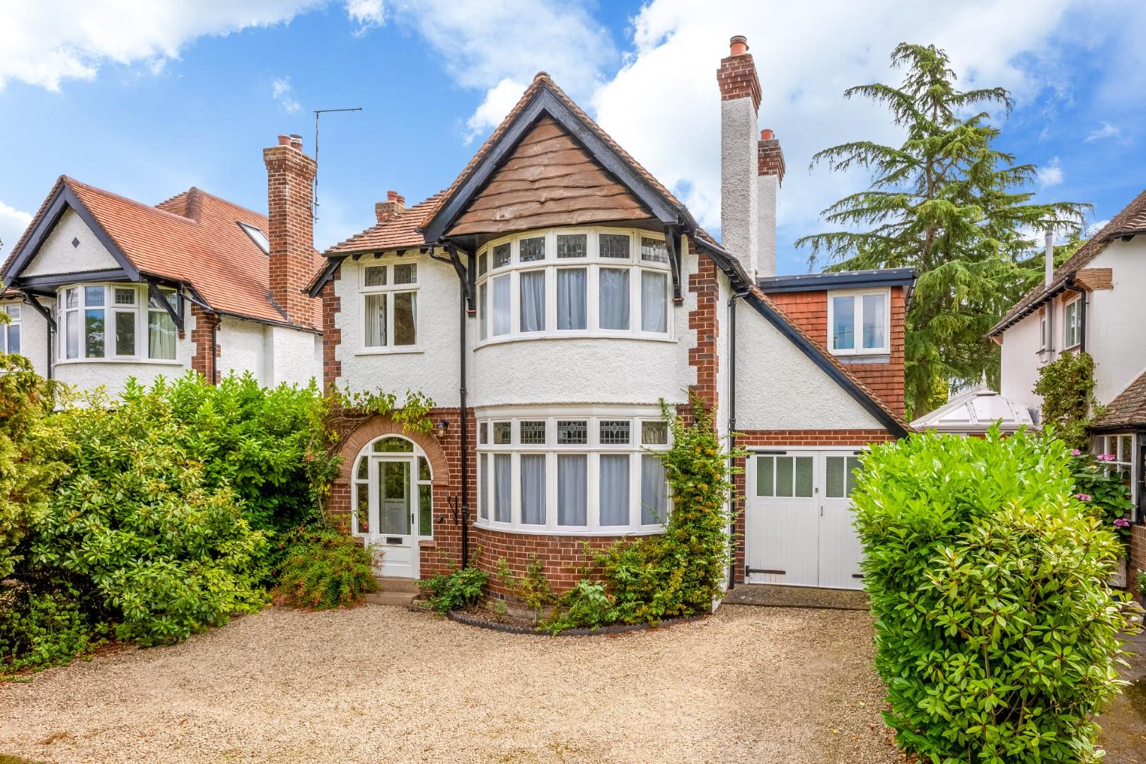 4 Bed, 1 Bath Property For Sale in Shipston Road, CV37 7LR